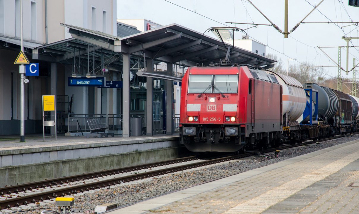 Trains Instead of Pipelines - DB Cargo Wants to Transport Hydrogen by ...